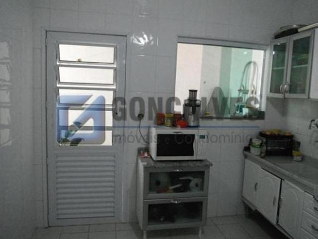 Sobrado à venda no Jardim Aclimação, Santo André – 2 quartos, 2 vagas