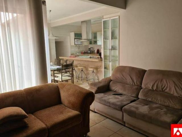 Sobrado à venda no Jardim América em Santa Bárbara d&apos Oeste