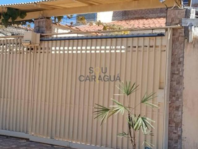 Sobrado à Venda no Jardim Aruan – Caraguatatuba