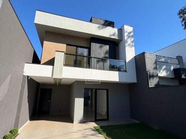 Sobrado a venda no Jardim Bourbon em Foz do Iguaçu/PR R$ 850.000,00
