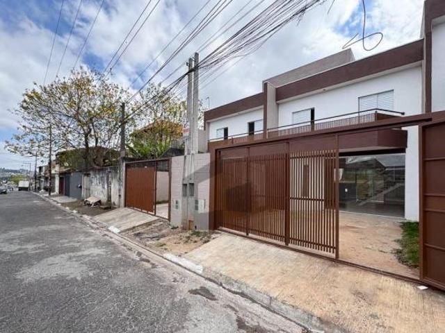 Sobrado à venda no Jardim Casa Branca Suzano | 3 Dormitórios 1 suíte | Quintal