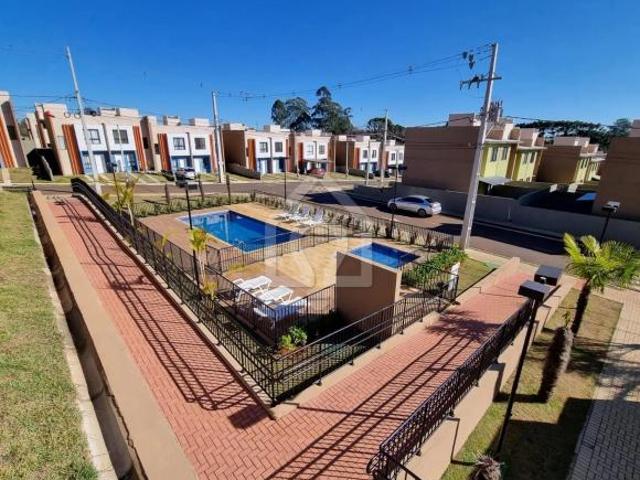 SOBRADO À VENDA NO JARDIM CARVALHO CONDOMÍNIO PORTO CARVALHO