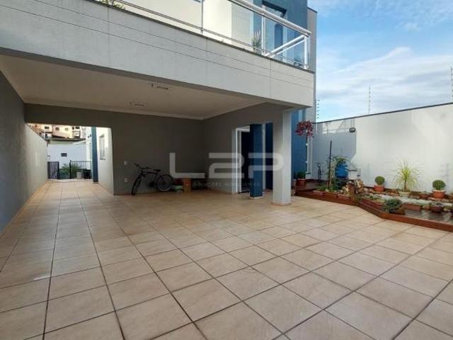 SOBRADO À VENDA NO JARDIM COLÔNIA, EM JUNDIAÍ/SP