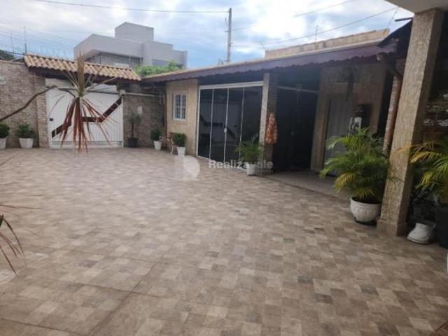 Sobrado à venda no Jardim da Monções | 162m² | 3 Dormitorios, 1 suite | Taubaté