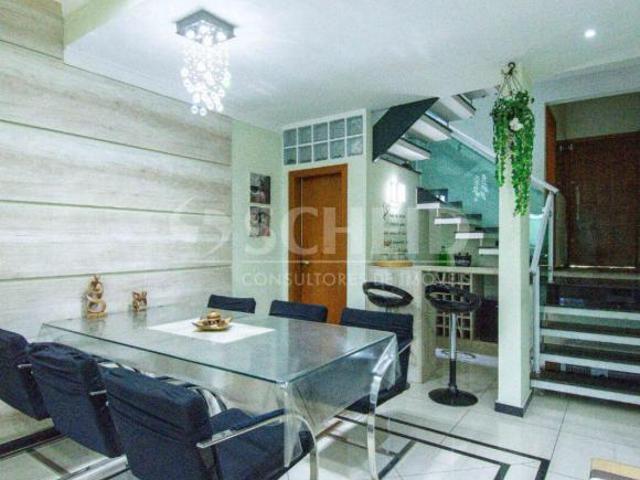 Sobrado á Venda no Jardim da Glória com 192m², 4 quartos sendo 4 suítes, 4 vagas