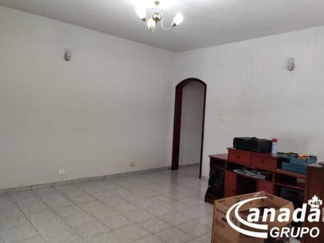 Sobrado A Venda No Jardim Dabril 2 Quartos