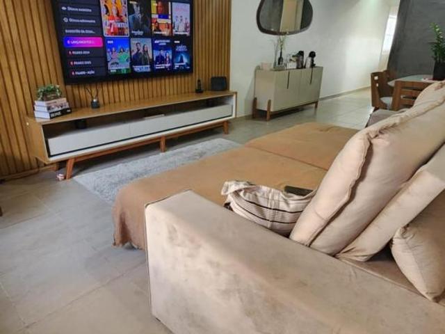Sobrado à Venda no Jardim das Oliveiras 3 Dormitórios, 166,7m² e 4 Vagas Taboão da Serra SP