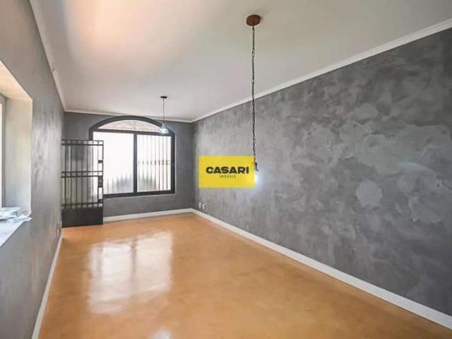 Sobrado à venda no Jardim do Mar – São Bernardo do Campo | 176 m², 3 quartos e excelente localização