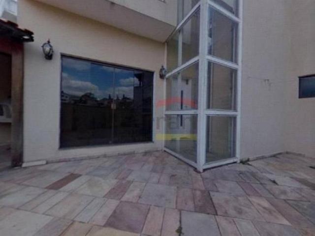 Sobrado a venda no Jardim França com piscina, aceita permuta