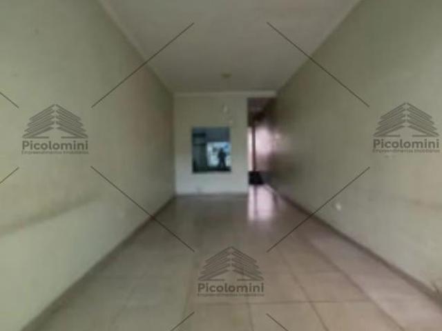 Sobrado a venda no Jardim Independência, 3 dormitórios com 1 suite, 2 vagas, 3 banheiros, a 900 metr
