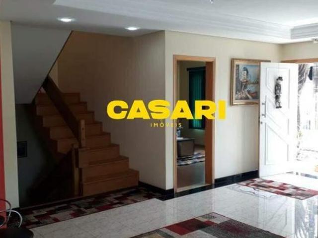 Sobrado à venda no Jardim Palermo – 3 suítes, área gourmet e 327m² em São Bernardo do Campo