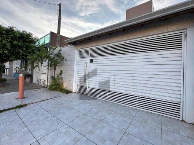 Sobrado à venda no Jardim Quaresmeira II Suzano | 3 Dormitórios 1 Suíte | Sacada | Closet | Esc