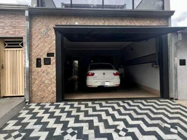 Sobrado à venda no Jardim São Francisco, em Santa Bárbara d&apos Oeste