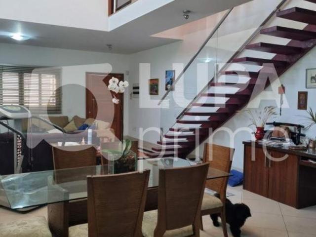 Sobrado à venda no Jardim São Paulo!