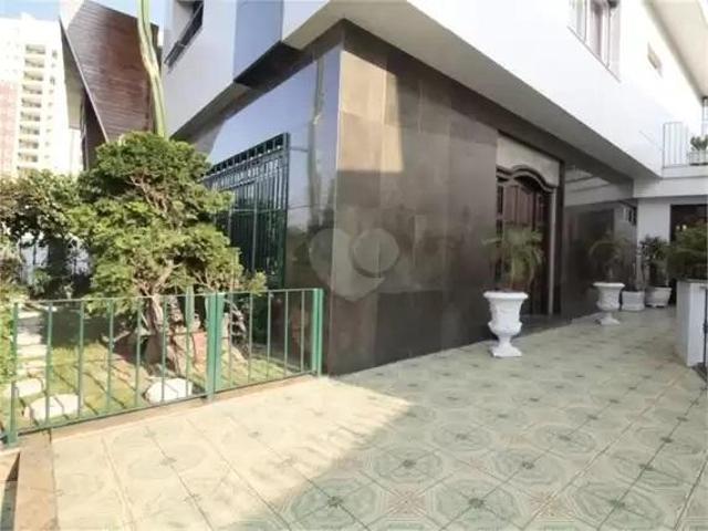 Sobrado a venda no Jardim São Paulo 300 metros Estação Metro Jd. São Paulo