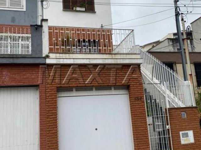 Sobrado à venda no Jardim São Paulo com entrada para 2 ruas, 1 vagas de automóveis