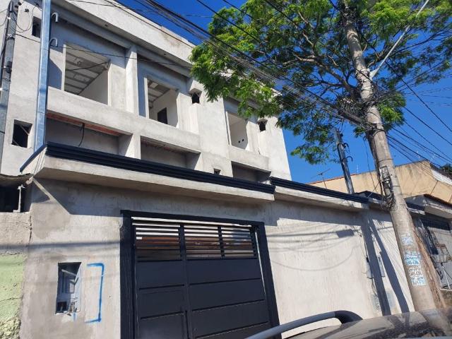 Sobrado a venda no Jardim Santo Alberto Santo André 2 Dorms