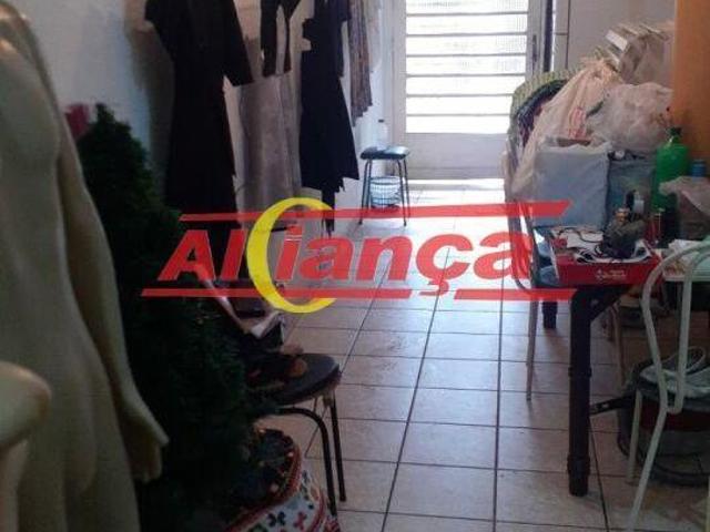 SOBRADO À VENDA NO JD.ALMEIDA PRADO