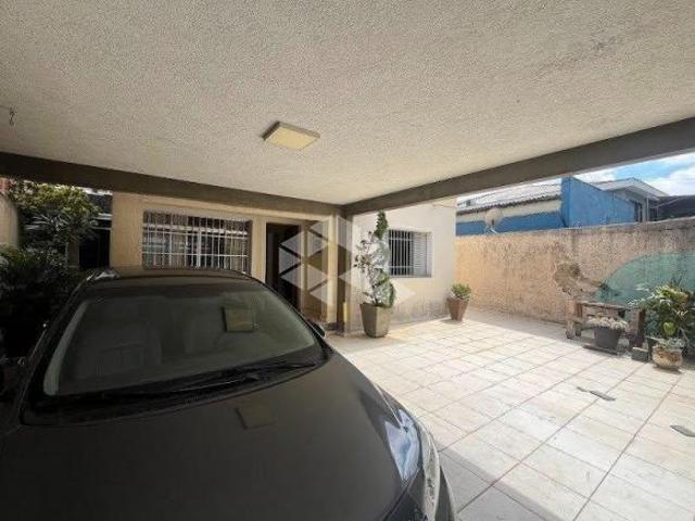 Sobrado á venda no Jd São Luís, 5 Dorm, quintal e churrasqueira com edícula