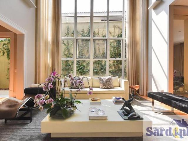 Sobrado à Venda no Morumbi, 500m², 4 Dorms, 2 Suítes