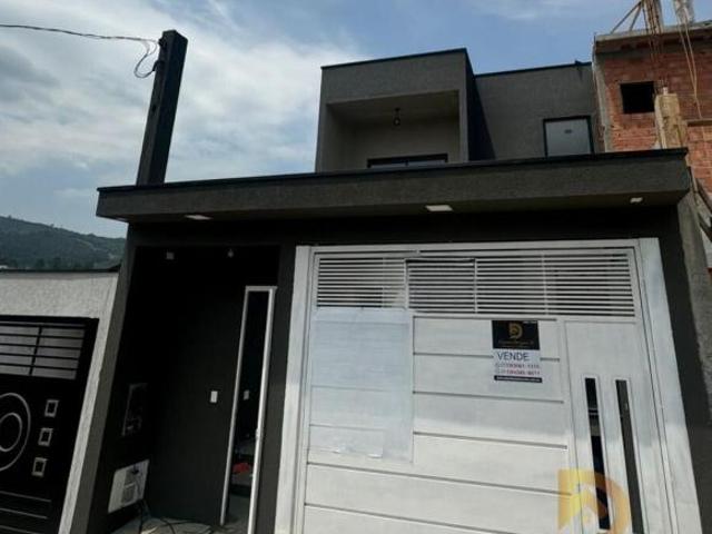 Sobrado à Venda no San Marino Caieiras, 3 Dorms, 2 Suítes, 150m²