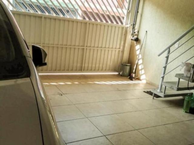 Sobrado A Venda No Santa Maria Com 4 Quartos