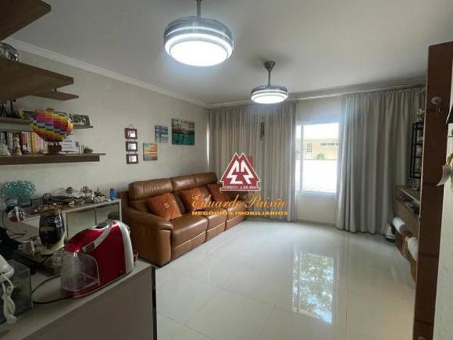 Sobrado à Venda no Portal dos Gramados Condomínio Residencial Forest Hills