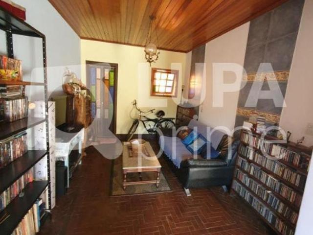 Sobrado à venda no Pacaembu!