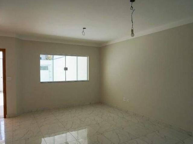Sobrado à venda no Paraíso, Santo André – 170 m², 3 suítes, 4 vagas
