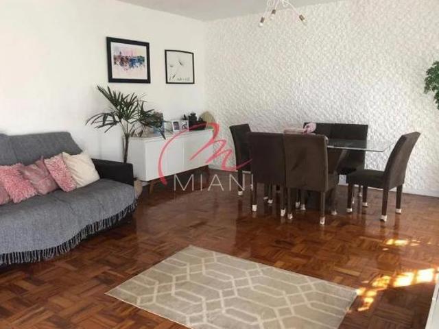 Sobrado à venda no Parque Continental com 330m², 3 quartos sendo 1 suíte e 4 vagas de garagem