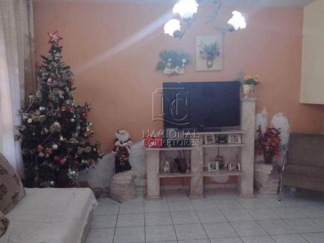 Sobrado à venda no Parque das Nações – 210m², 3 dormitórios, suíte com varanda e salão de festas