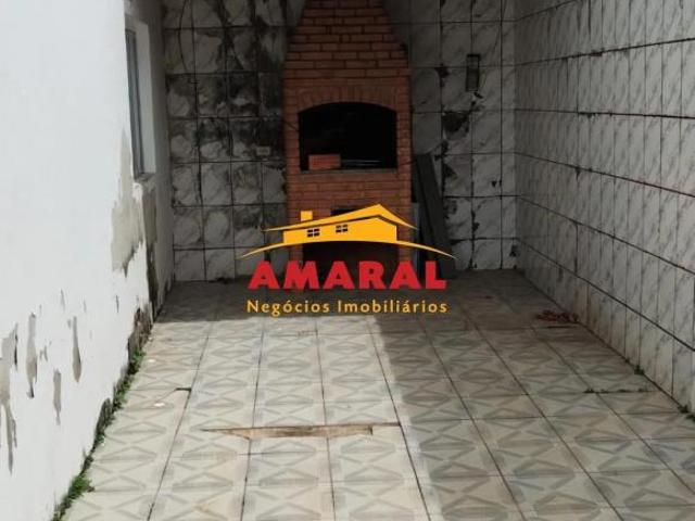 sobrado a venda no parque do colégio em Suzano