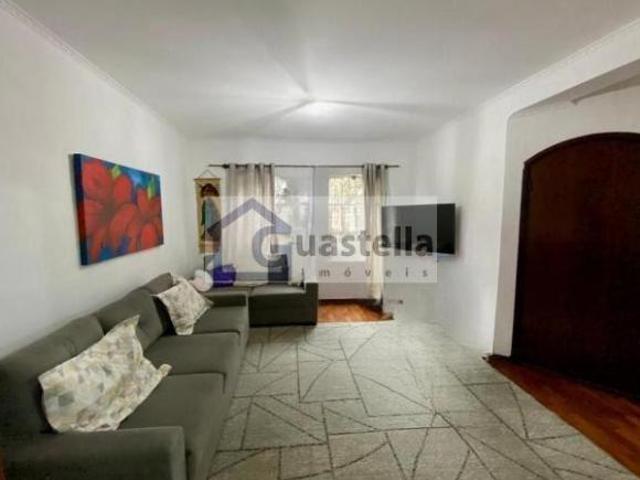 Sobrado à Venda no Parque Jaçatuba, Santo André 3 Dorms, 140m²