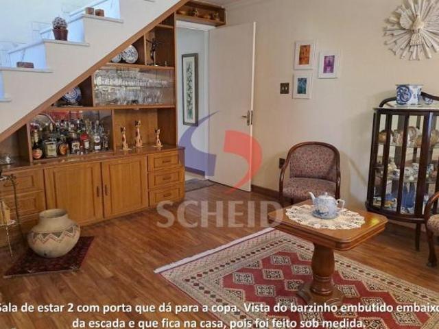Sobrado à venda no Parque Jabaquara, 3 quartos 1 suíte, 2 vagas, amplo escritório