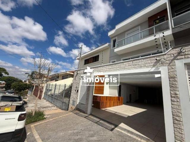 Sobrado à Venda no Parque São Domingos – 200m² | 3 Suítes | 5 Vagas | Piscina com Hidromassagem