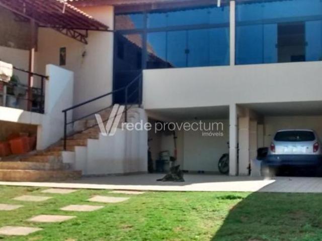 Sobrado à venda no Parque Santa Bárbara, Campinas