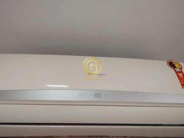 Sobrado à venda no Parque Santa Rita, 3 dorm, suíte, área gourmet, planejados e com fácil acesso