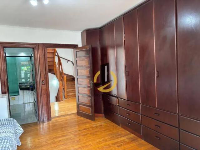 Sobrado à venda no Parque Terra Nova II 250m² 3 dormitórios 1 suíte Espaço gourmet 4 vagas