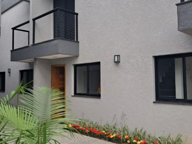 Sobrado a venda no Pq. Sete de Setembro Diadema 3 Dorms