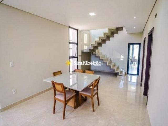 Sobrado a venda no Quinta dos Ventos. Bairro Vila do Golf