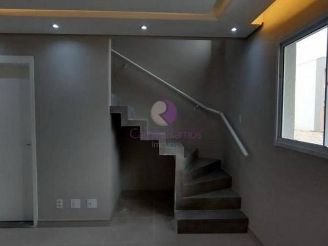 Sobrado à venda no Residencial Alameda, Parque Santa Rosa Suzano/SP