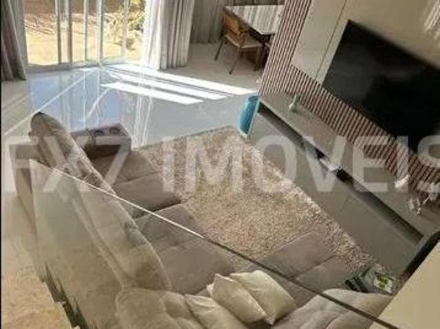Sobrado a Venda no Residencial Vivenda da Pitangueiras Valinhos
