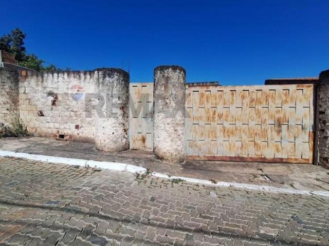SOBRADO A VENDA NO RIACHO FUNDO I SUCUPIRA
