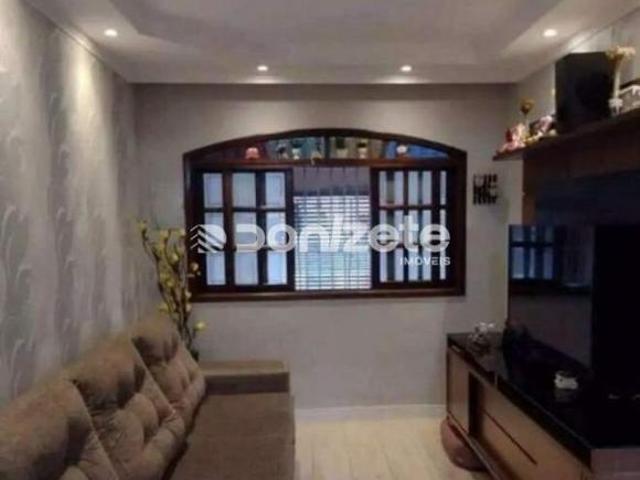 Sobrado à venda no Rudge Ramos, São Bernardo do Campo | 3 dorms 1 suíte e 2 vagas