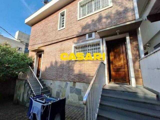 Sobrado à Venda no Taboão – 3 Dormitórios, Suíte, 211 m² – São Bernardo do Campo