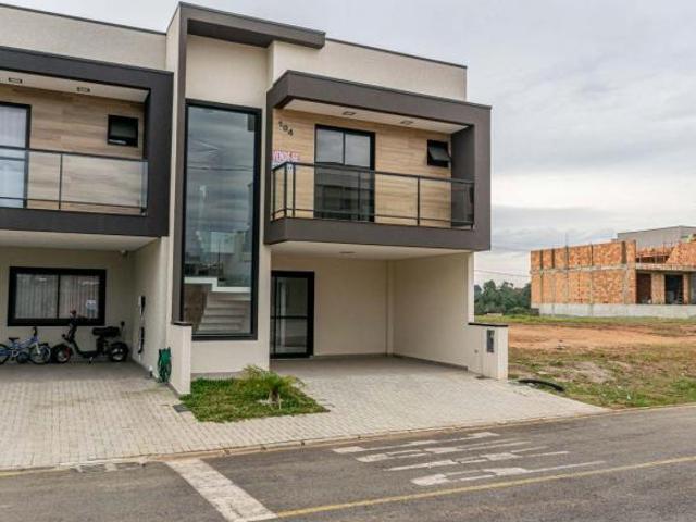 Sobrado a venda no The Life Garden, no bairro Costeira, em São José dos Pinhais