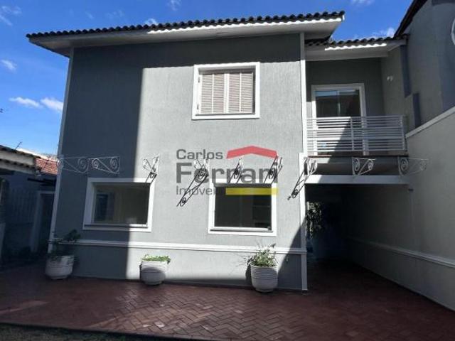 Sobrado à Venda no Tremembé