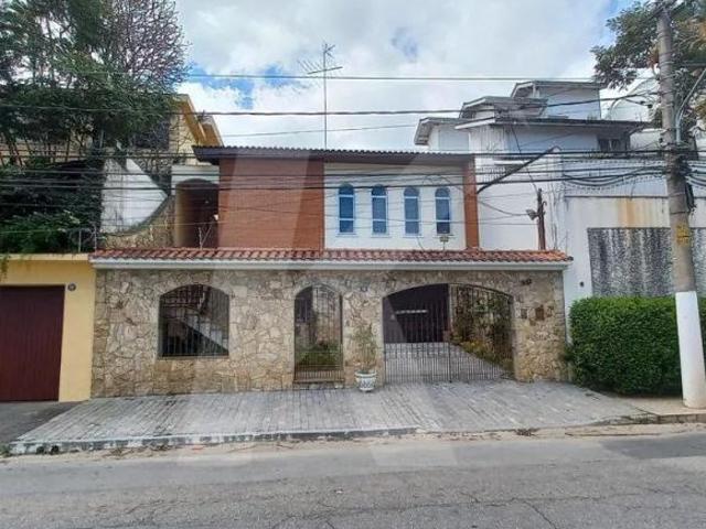 Sobrado à venda no Tremembé