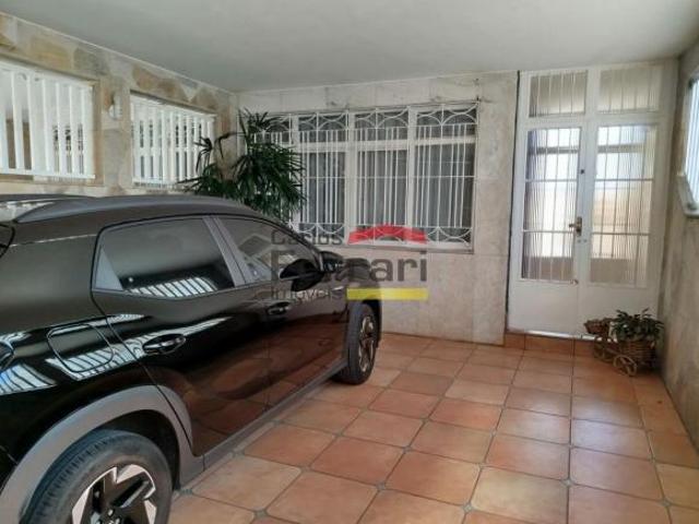 Sobrado à venda no Tucuruvi ?316m², Edícula completa, espaço para oficina de costura, aceita permuta