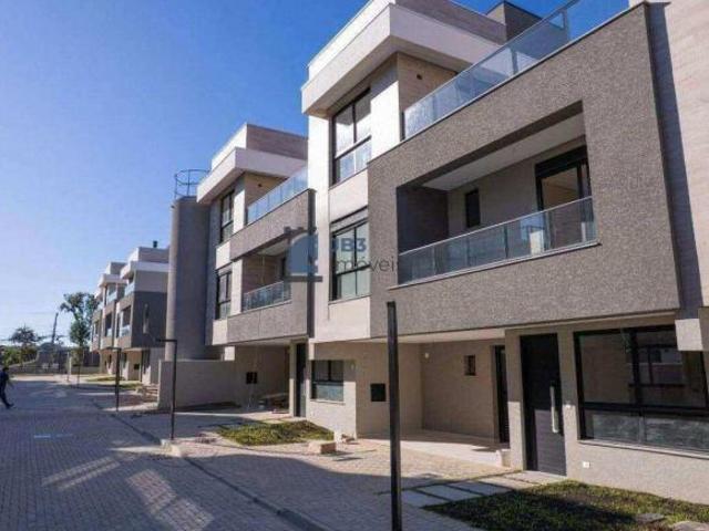 Sobrado à venda, no VILA UNIKA em Curitiba, Santa Felicidade, com 3 quartos, 185m²